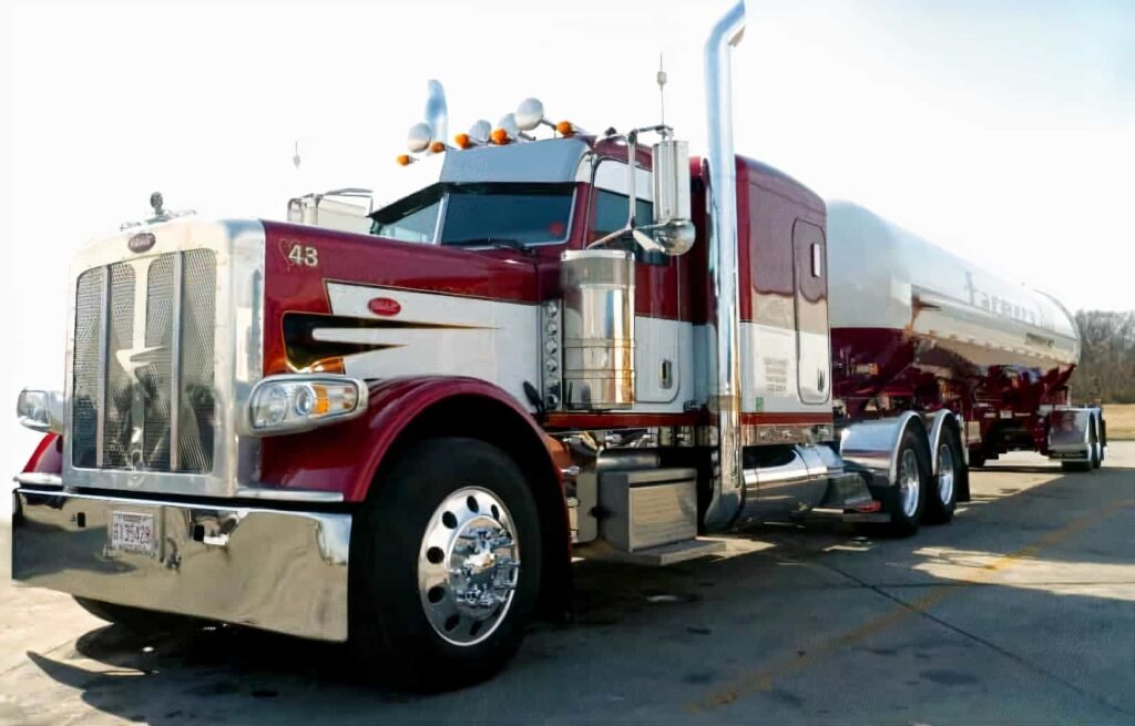 On the Fast Track: Exploring the High-Demand World of Hot Shot Trucking ...